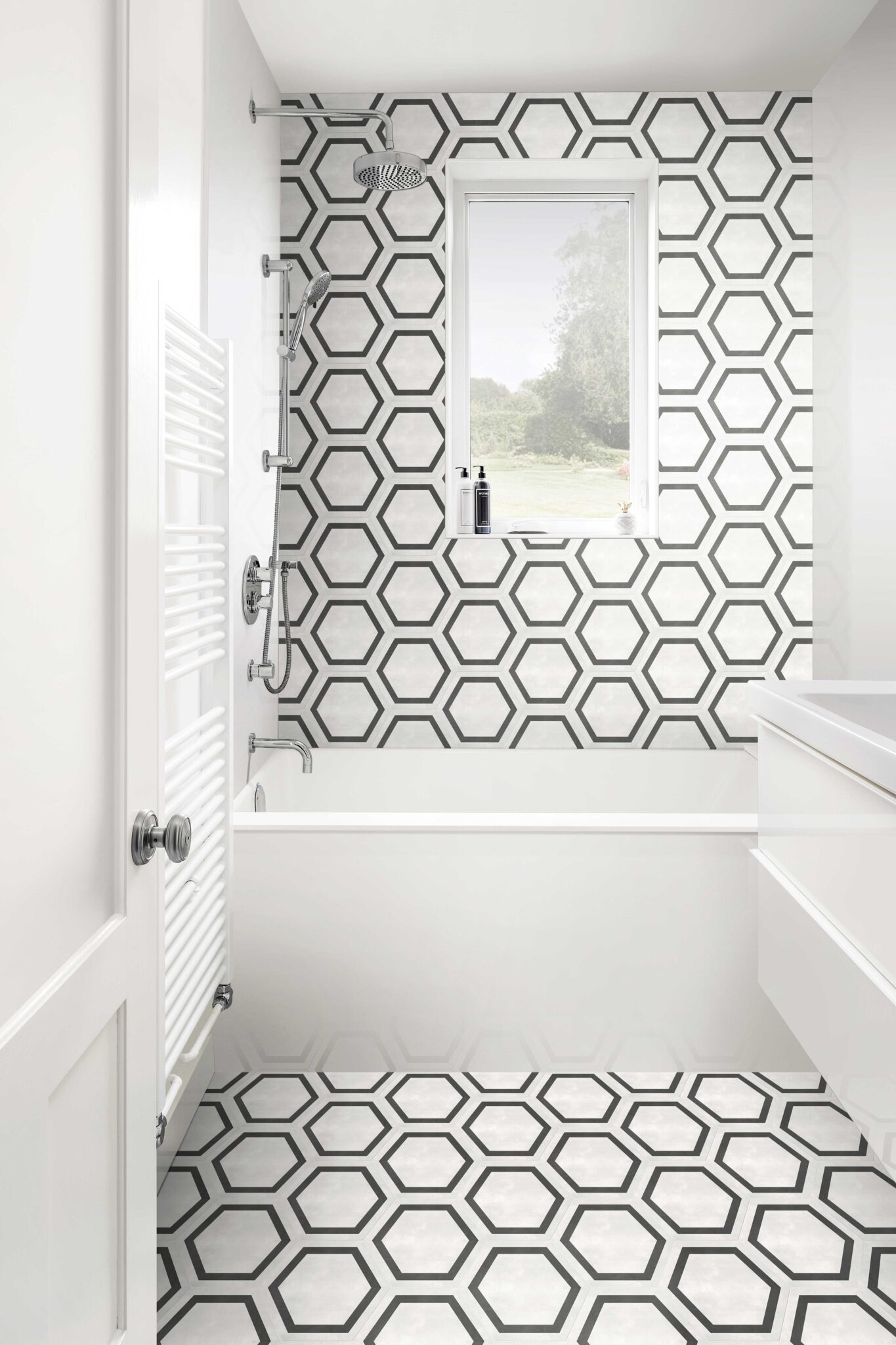 Catalonia Porcelain Tile | Creative Materials Corporation